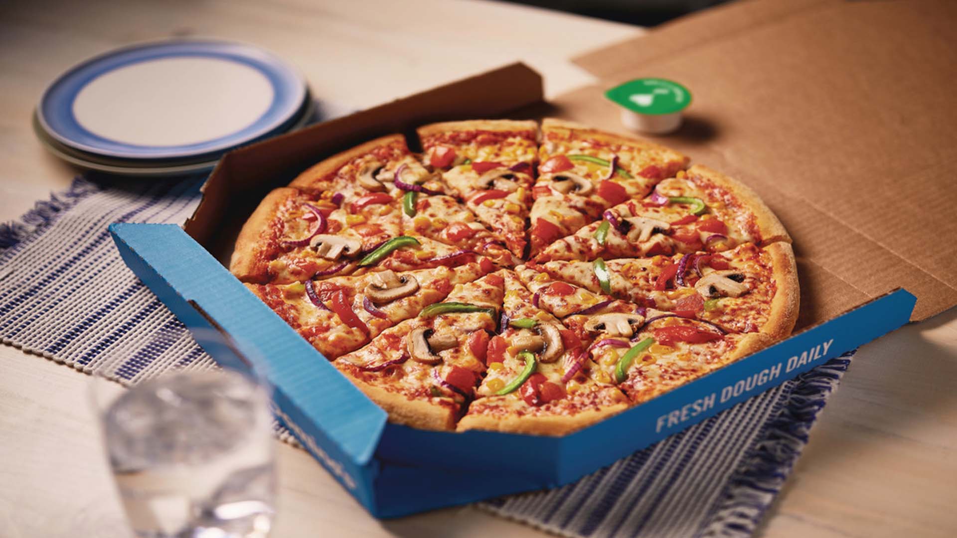 Domino's | TOTUM Student Discount | Buy one, get one free medium or ...